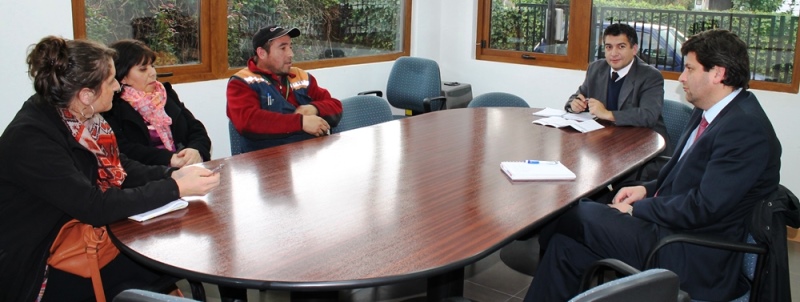 Gobierno dialogó con Agrupación para el Desarrollo de Collico sobre ...