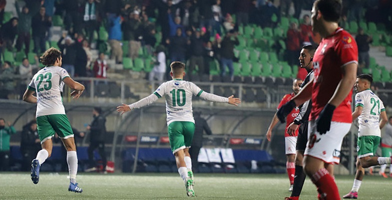 Valdivia fue goleado por Puerto Montt en el inicio de la segunda rueda ...