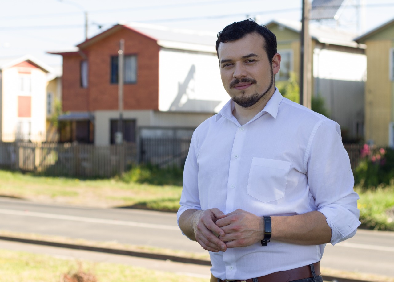 "Construyendo Juntos": Camilo Gómez presenta programa para competir por ...