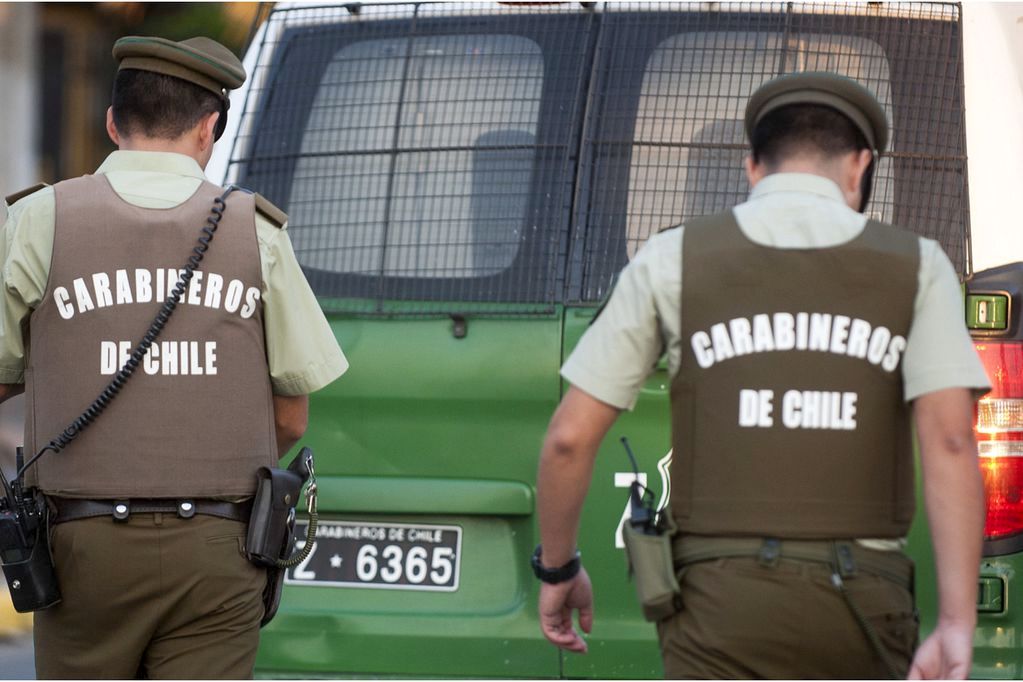 Carabineros De Panguipulli Detiene A Hombre Con Drogas Armas Y