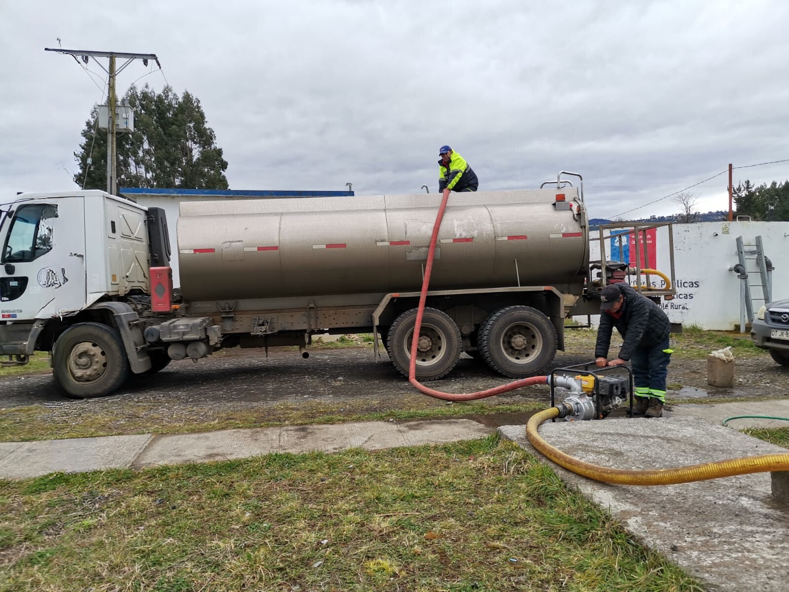 Municipio riobuenino gestionó un camión aljibe adicional para cubrir ...